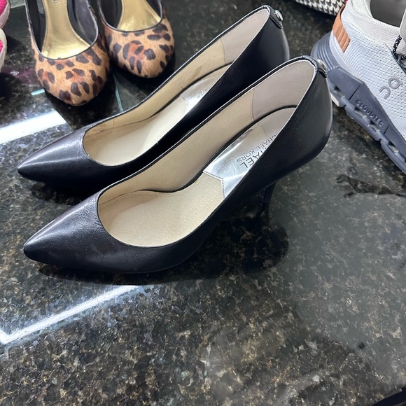MICHAEL Michael Kors | Shoes | Black Leather Mk High Heels | Poshmark